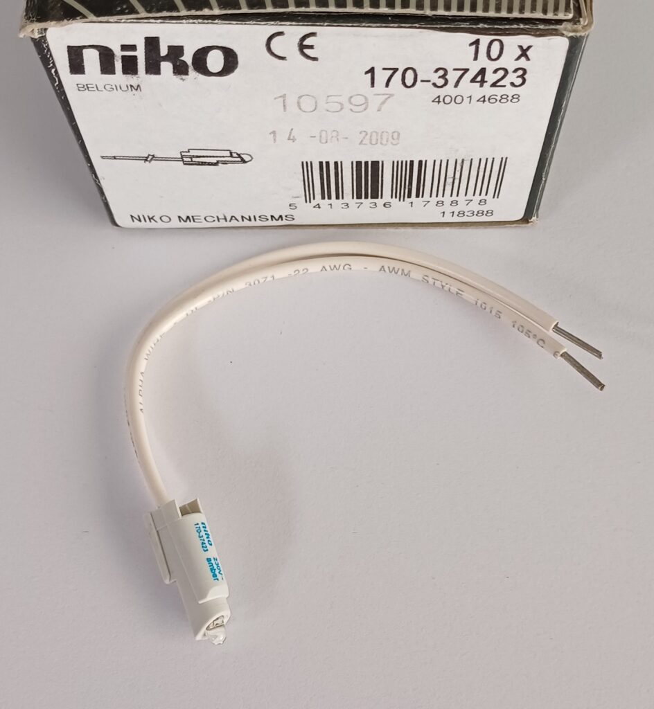 Niko Verlichtingseenheid 230V amber 170-37423